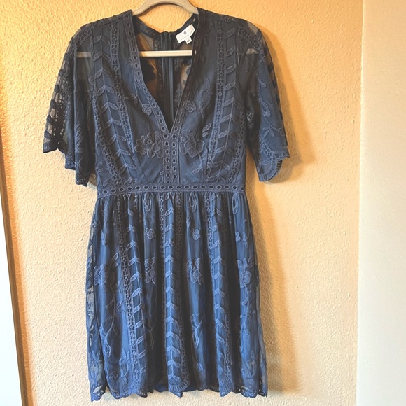 Socialite | Dresses | Socialite Gray Lace Mini Dress | Poshmark